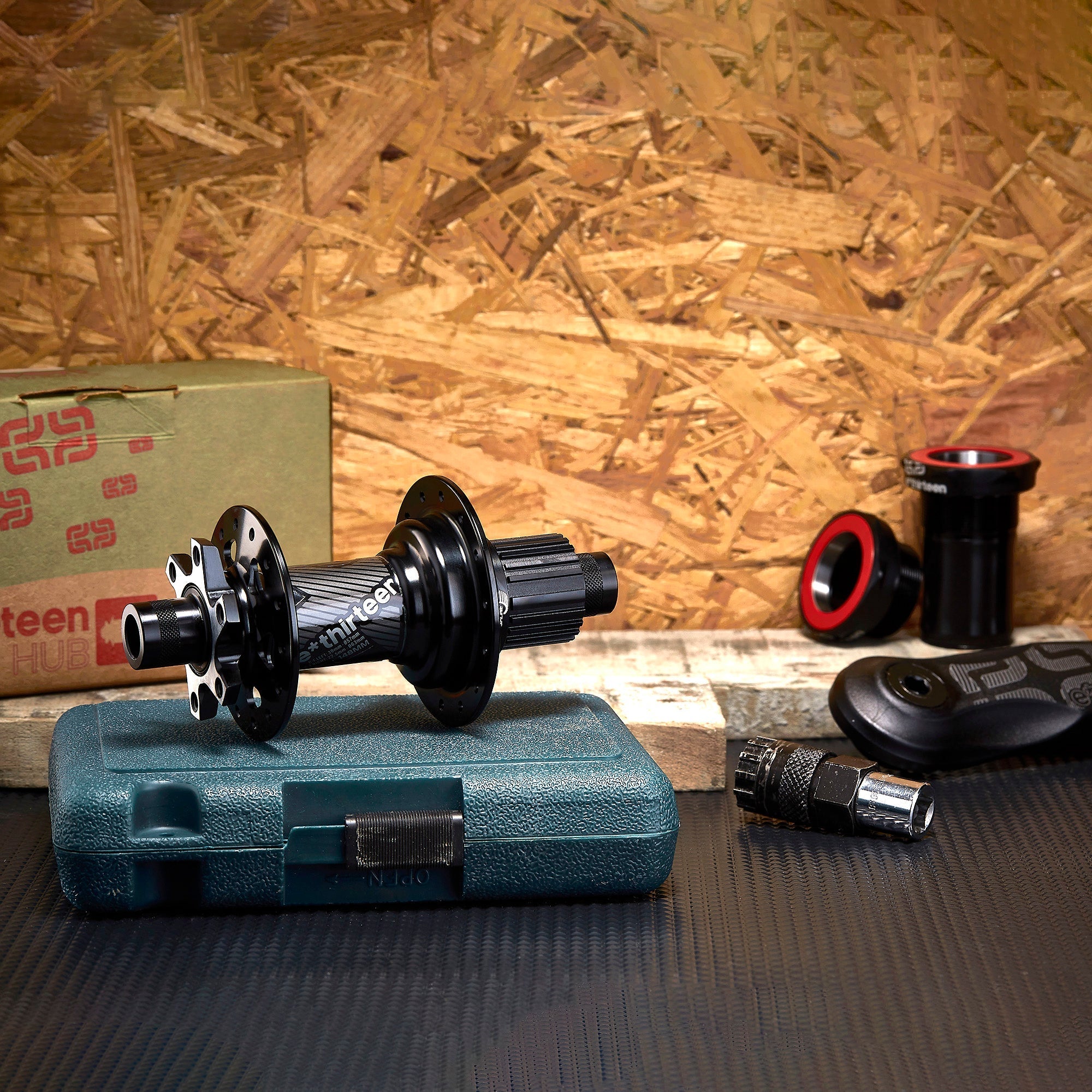 Race Hubs & Rims – ethirteen