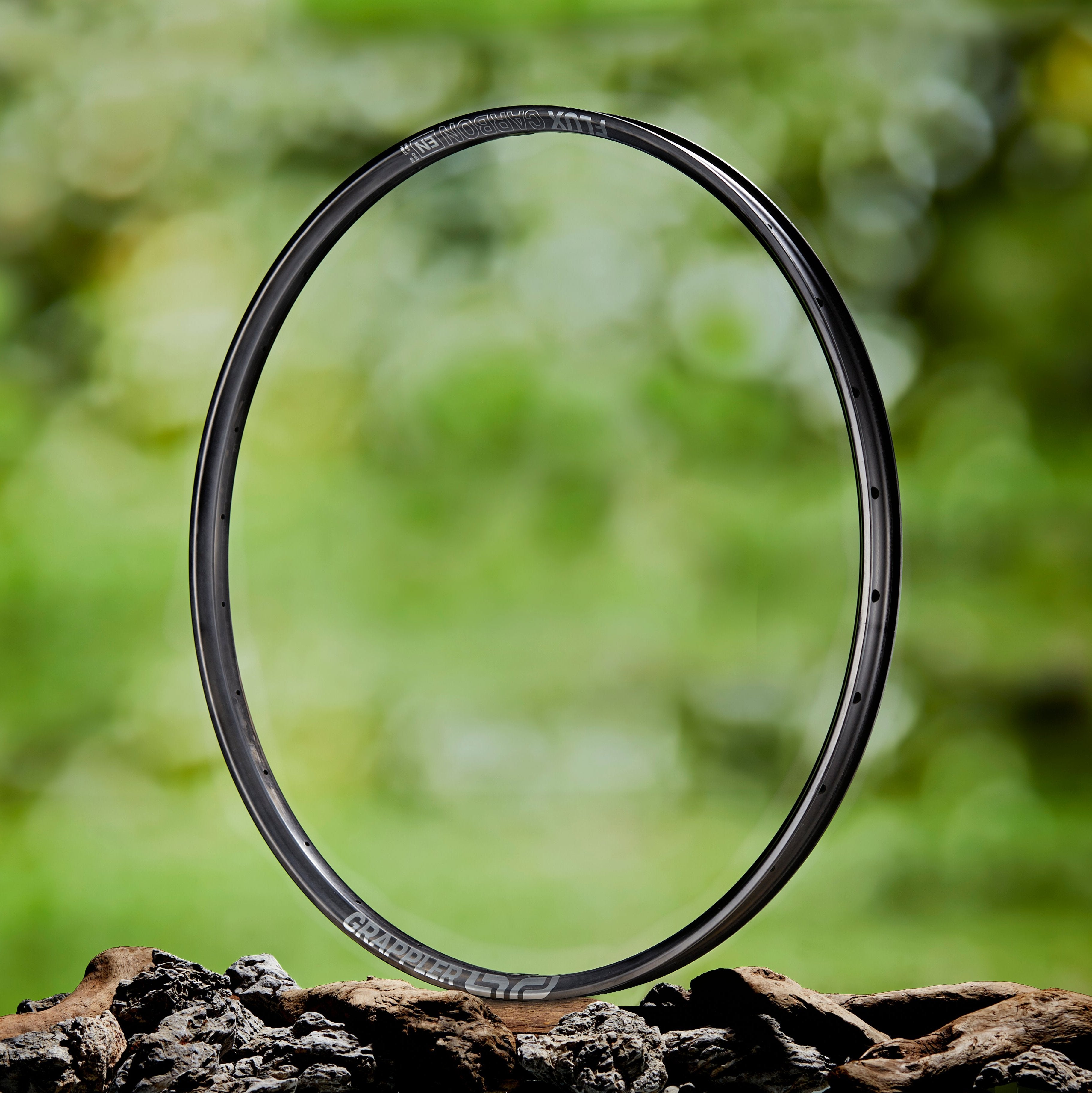 Grappler Flux Carbon Rims – ethirteen