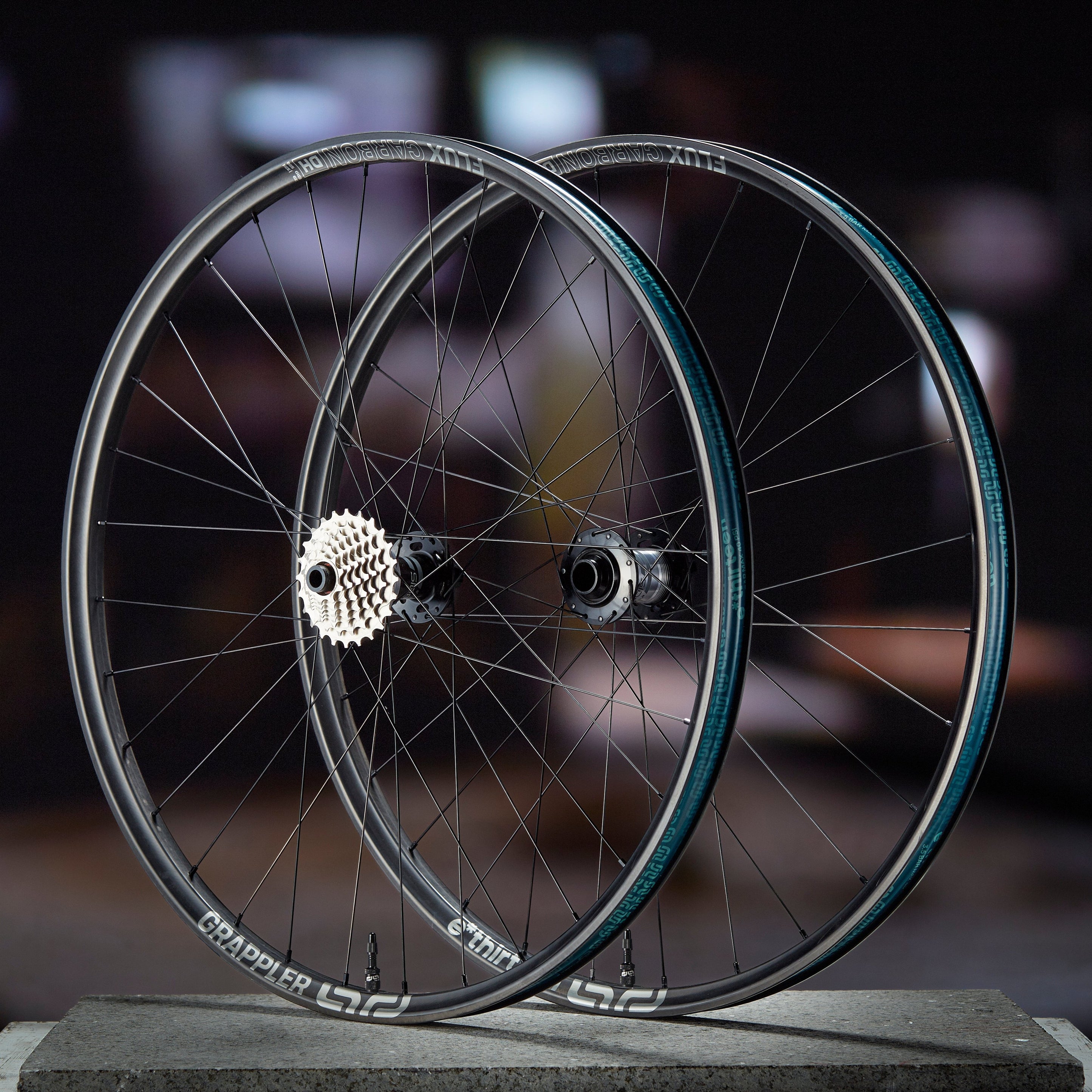 Grappler Sidekick Flux Carbon Downhill Wheels - Front (2025)